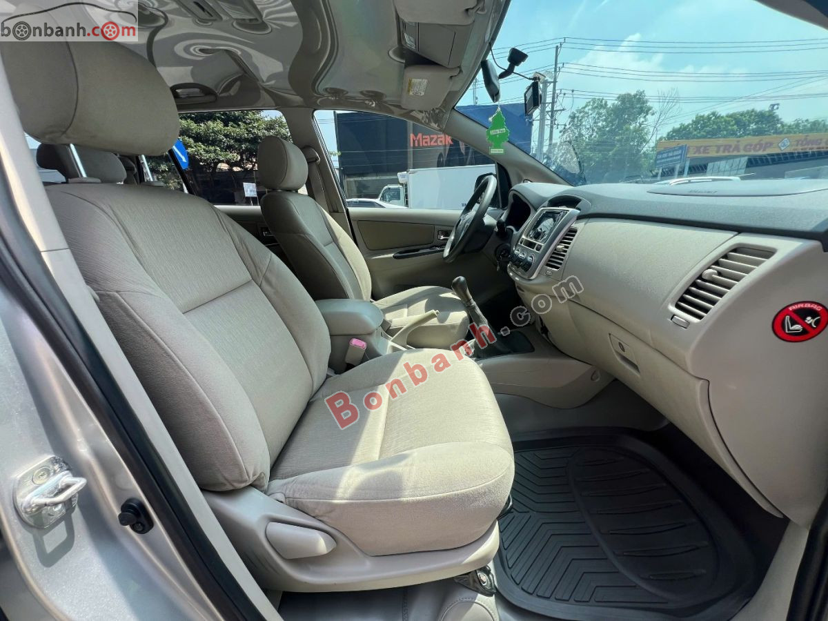 Bán xe ô tô Toyota Innova 2.0E 2016 giá 345 Triệu | 6541638