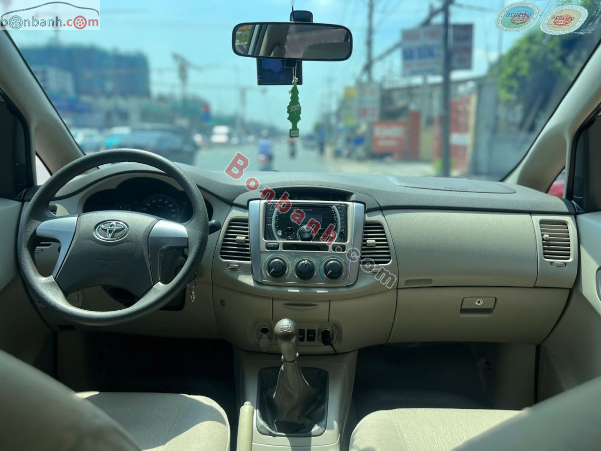 Bán xe ô tô Toyota Innova 2.0E 2016 giá 345 Triệu | 6541638
