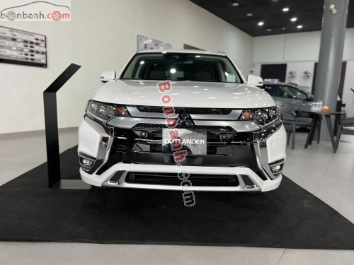Bán xe ô tô Mitsubishi Outlander Premium 2.0 CVT 2024 giá 928 Triệu ...