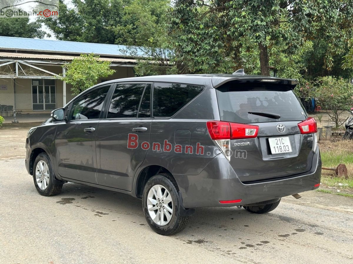 Bán xe ô tô Toyota Innova 2.0E 2017 giá 386 Triệu | 6513054