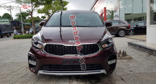 Bán xe ô tô Kia Rondo GAT Deluxe 2019 giá 664 Triệu | 3013917