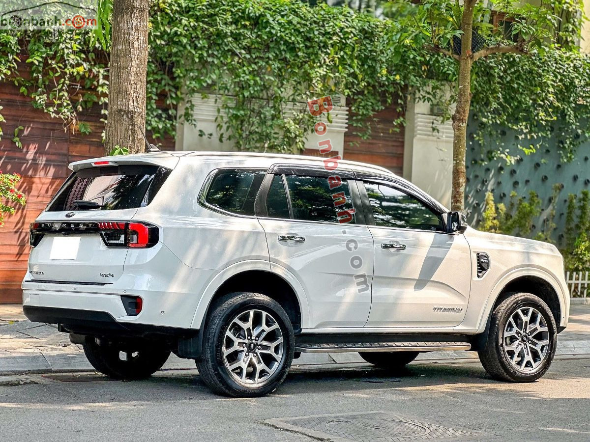 Bán xe ô tô Ford Everest Titanium Plus 2.0L 4x4 AT 2022 giá 1 Tỷ 285 ...