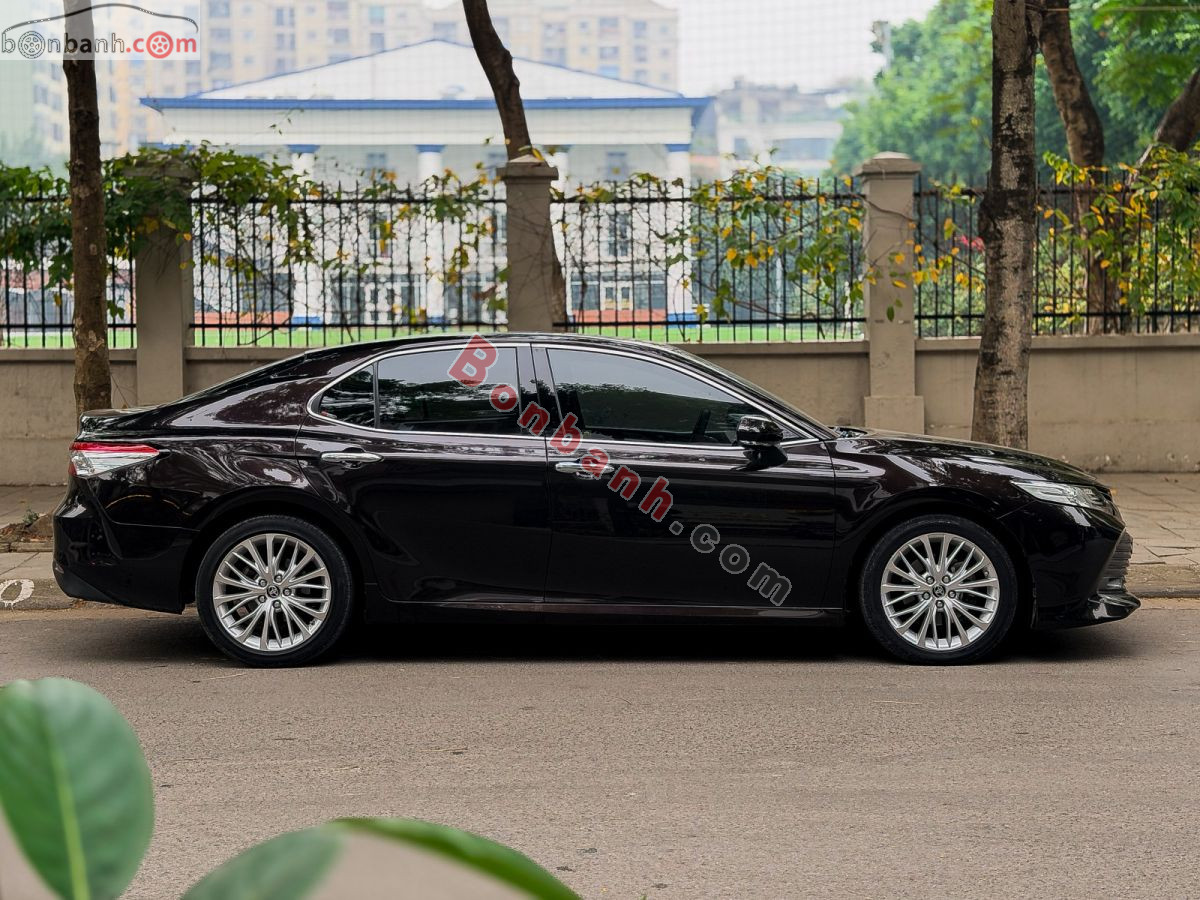 Bán xe ô tô Toyota Camry 2.5Q 2020 giá 860 Triệu | 6571056
