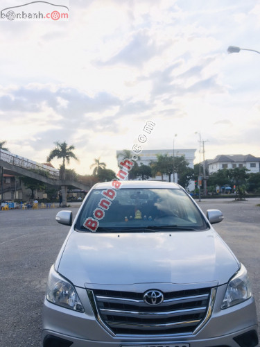 Bán xe ô tô Toyota Innova 2.0E 2015 giá 380 Triệu | 3459063