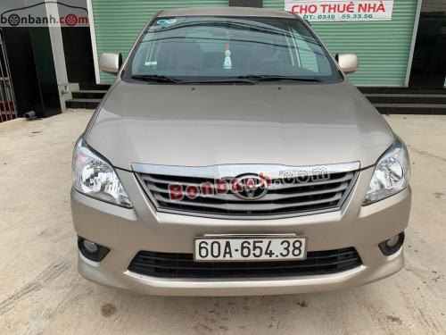 Bán xe ô tô Toyota Innova 2.0E 2013 giá 349 Triệu | 4394835