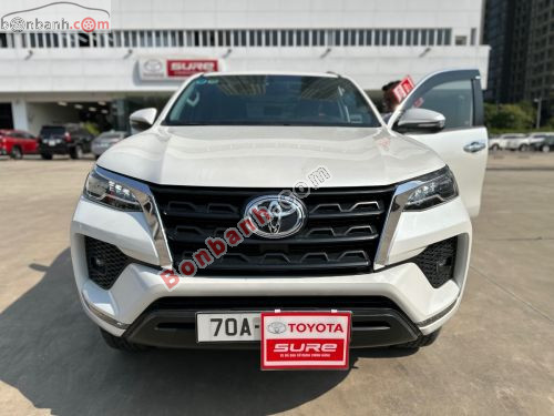 Bán xe ô tô Toyota Fortuner 2.4L 4x2 AT 2022 giá 1 Tỷ 28 Triệu | 5513736