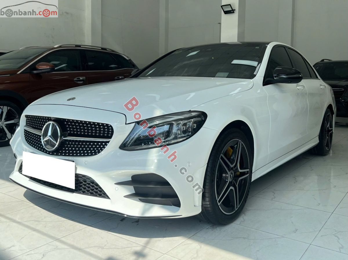 Bán xe ô tô Mercedes Benz C class C300 AMG 2019 giá 910 Triệu | 6582319