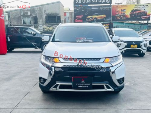 Bán xe ô tô Mitsubishi Outlander 2.0 CVT 2021 giá 640 Triệu | 6139764