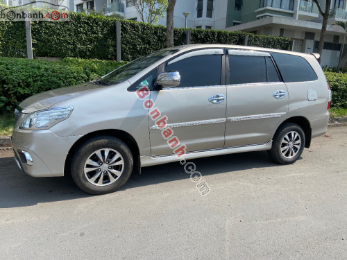 Bán xe ô tô Toyota Innova 2.0E 2016 giá 370 Triệu | 4841787