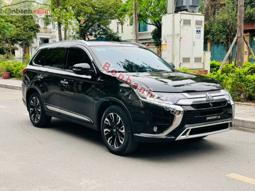 Bán xe ô tô Mitsubishi Outlander Premium 2.0 CVT 2021 giá 800 Triệu ...